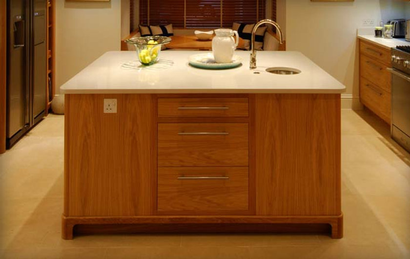 Curved Corners in Your Kitchen