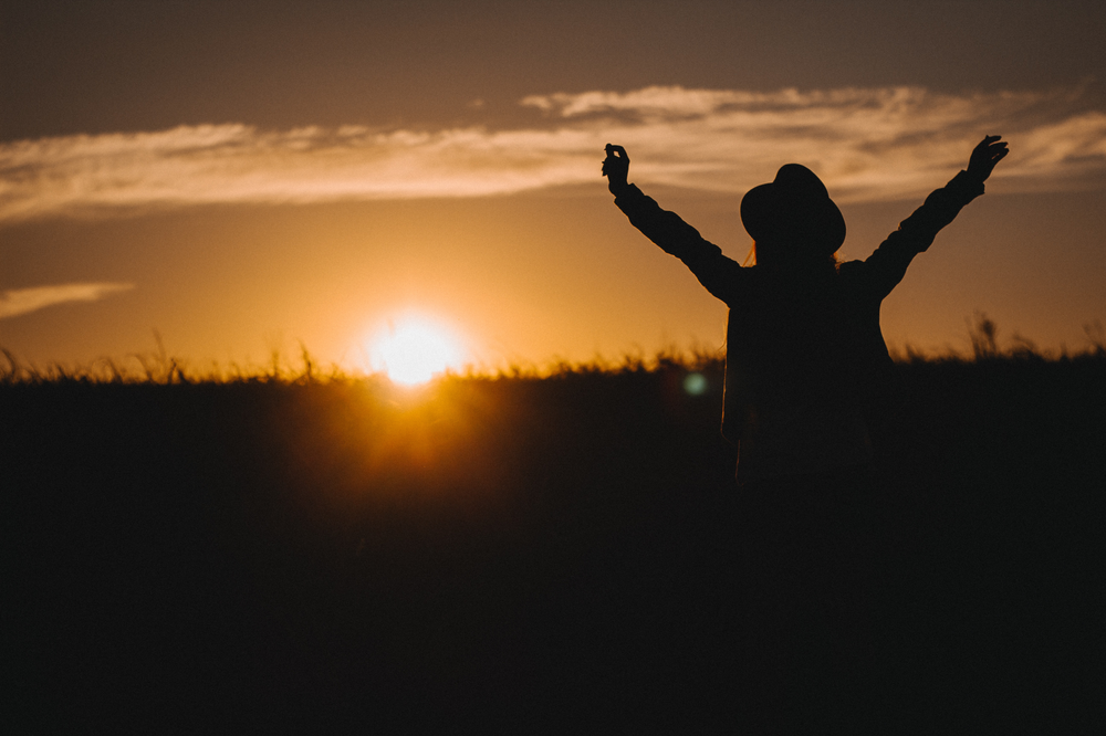 Whitney Hopler's website Waking Up to Wonder blog