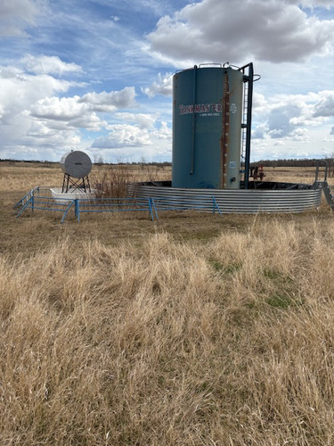 400BBL steel tank in a corrugated steel berm, 500bbl methanol tank, 200 ...