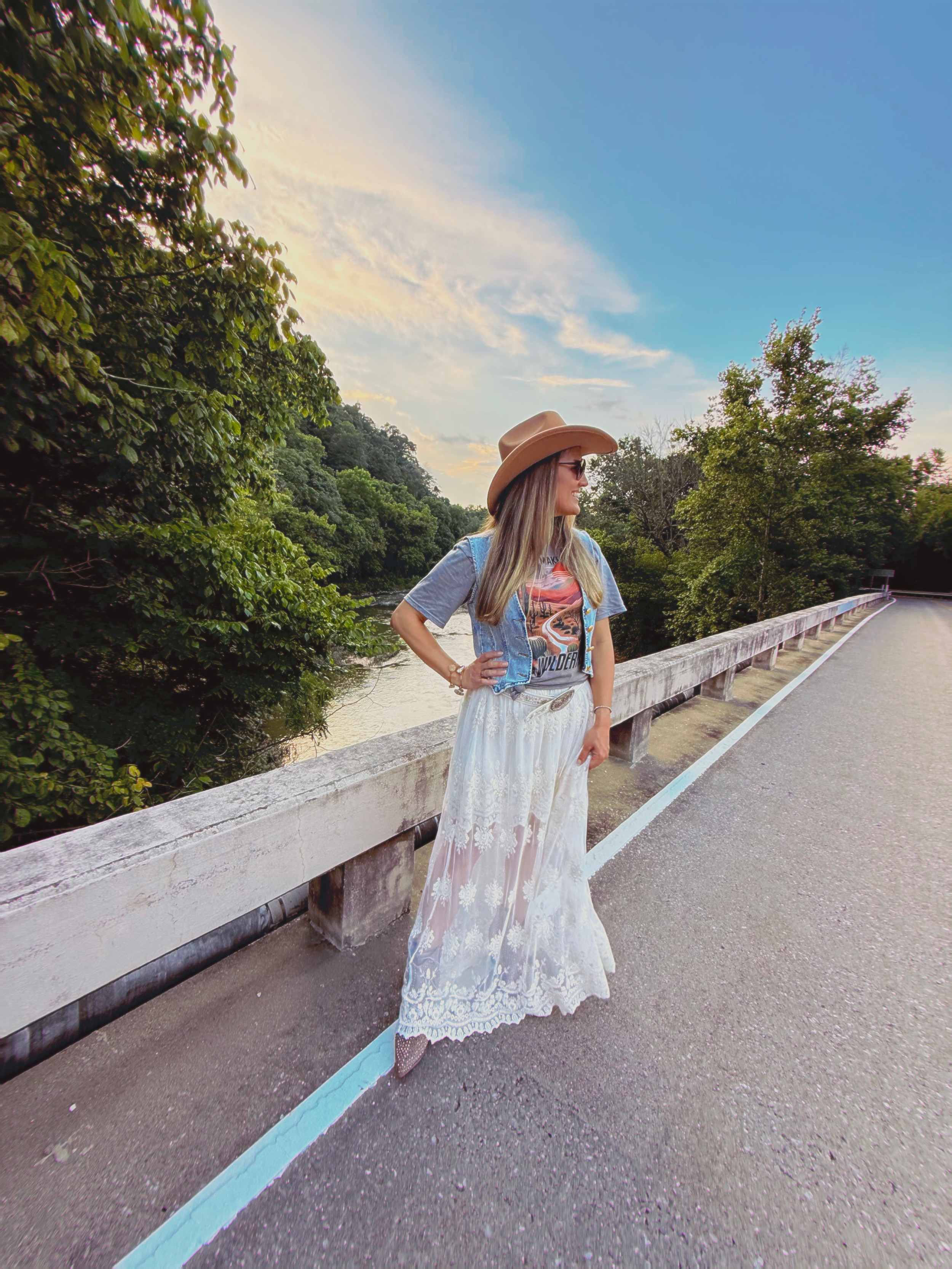 Kelly Alayna | Nashville Country & Contemporary Christian Singer/Songwriter
