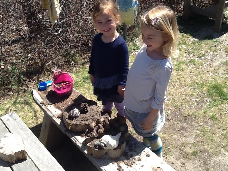 Home | Pollywogs Nature Playschool