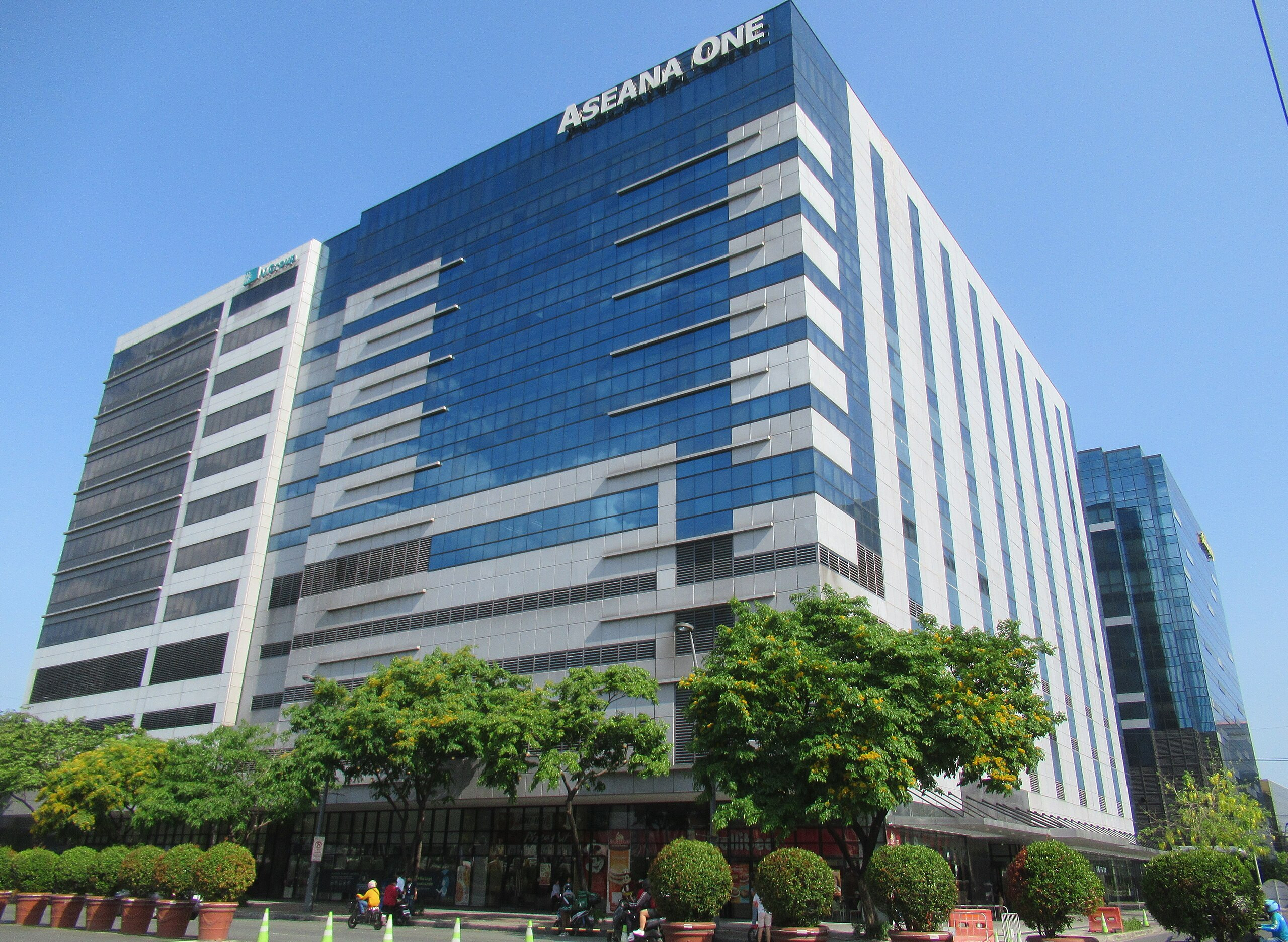 Aseana One - Class A Office Space for Rent | Lease in Aseana, Parañaque ...