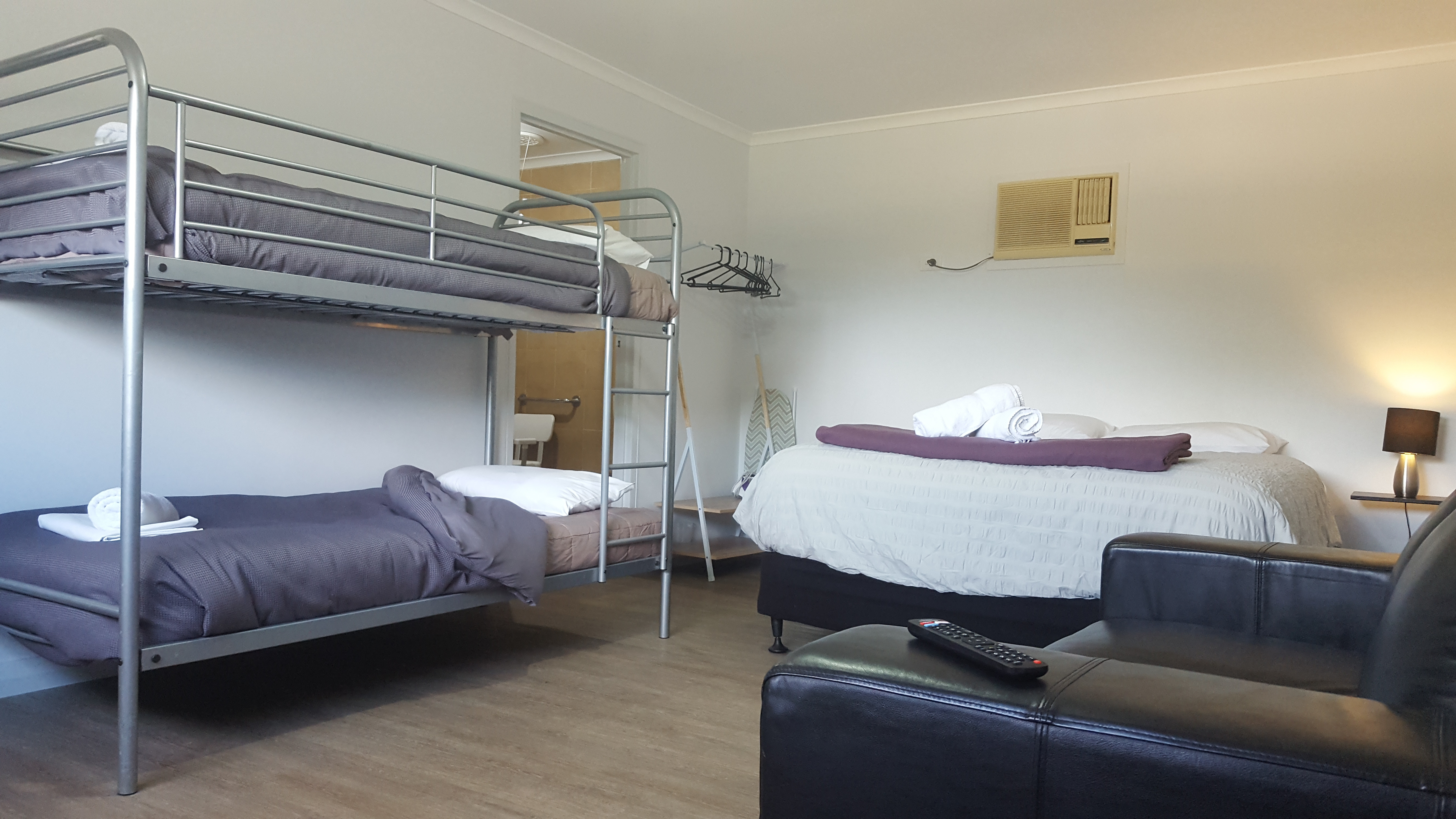 1 Bedroom Deluxe Unit