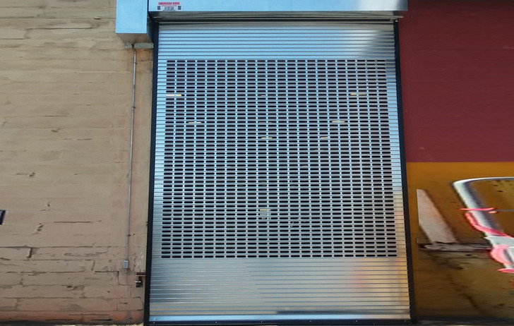 Vented Rolling Punch Gate