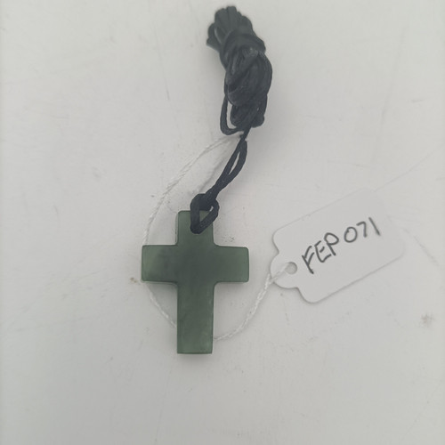 Cross Pendant Pounamu Greenstone | Eduquip Ltd