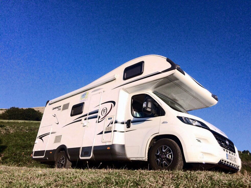 ¿Autocaravana PERFILADA O CAPUCHINA?