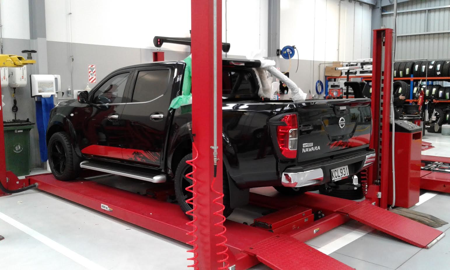 Ute Signage Auckland | Ute Signwriting & Graphics | Onform Signs