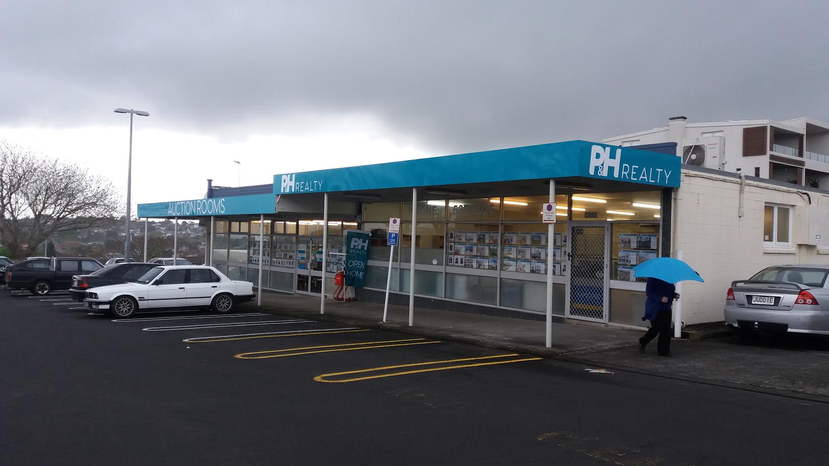 Building Signage Auckland | Custom Signs for Buildings | NZ