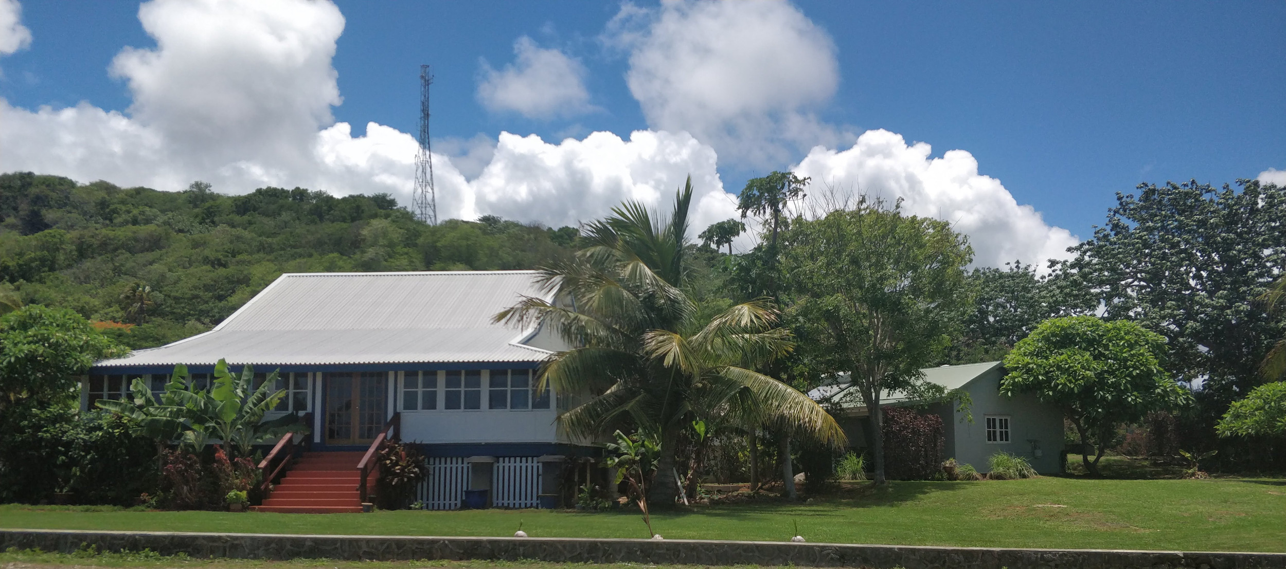 Ham Radio & DXpeditions on Christmas Island | Extra Divers
