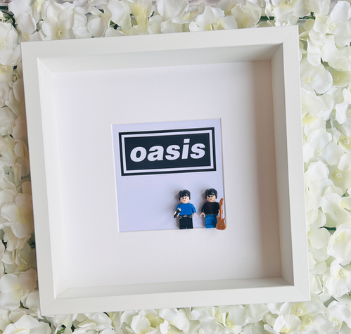 Oasis Lego Minifigures Frame | Crafty Em Bee