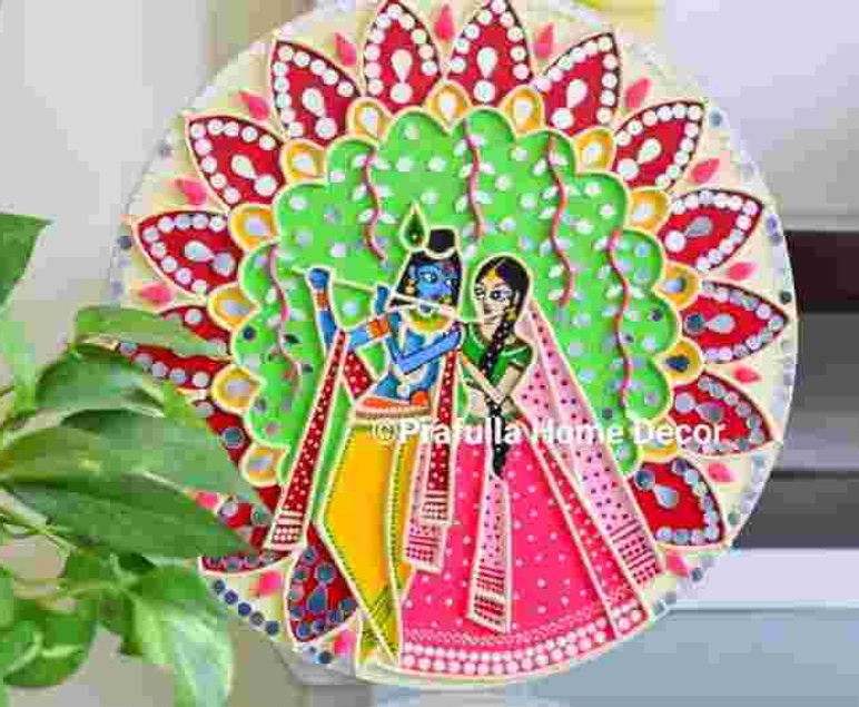 A Beginner's Guide to Lippan Art and Mirror work from Rajasthan