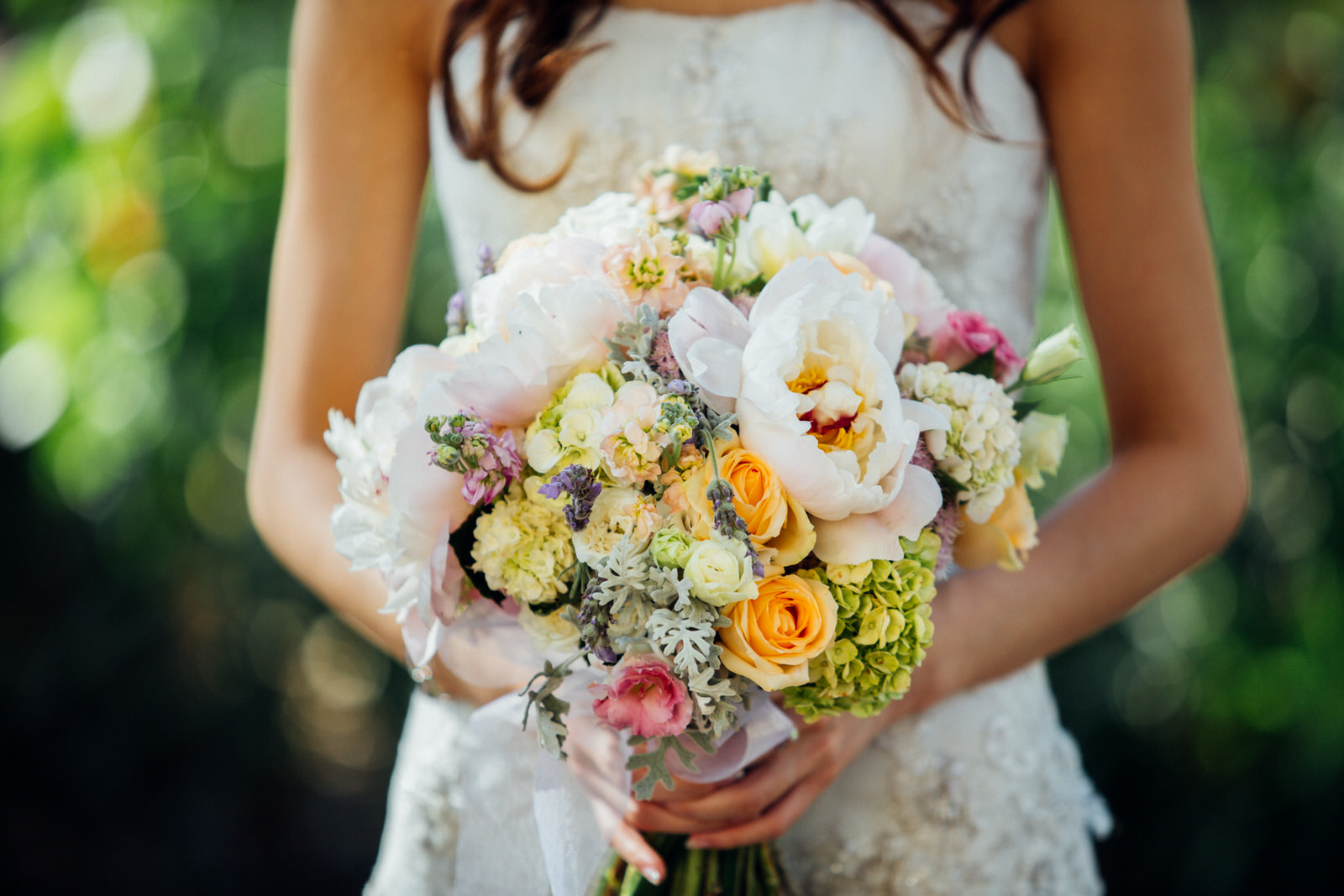 Jewel Phon Flowers | Wedding Flower Packages