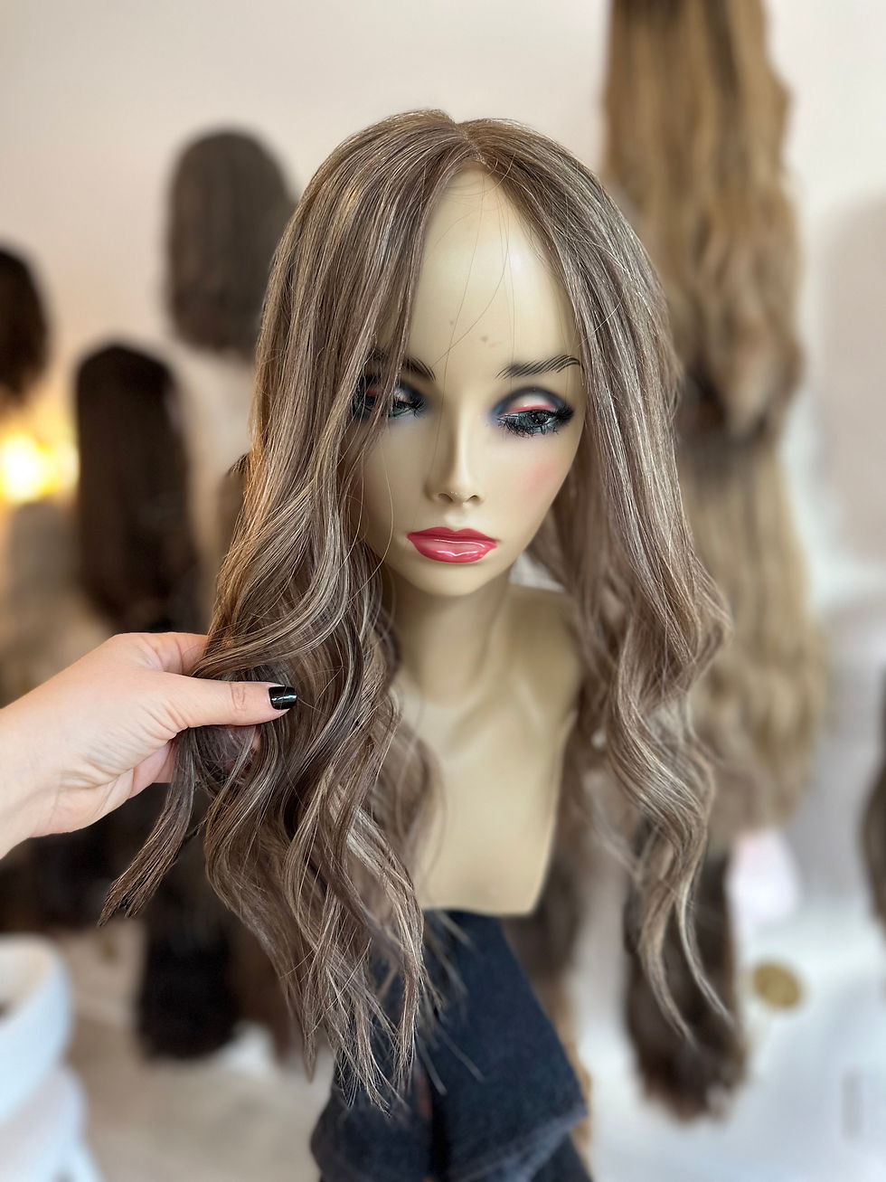 CLOSED LACE TOPPER - ELAINE (bronde) - 16/20/24” | Highline Wigs
