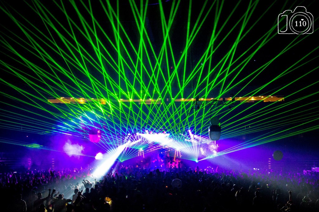 Professional Laser Beam Shows | Dynamic FX