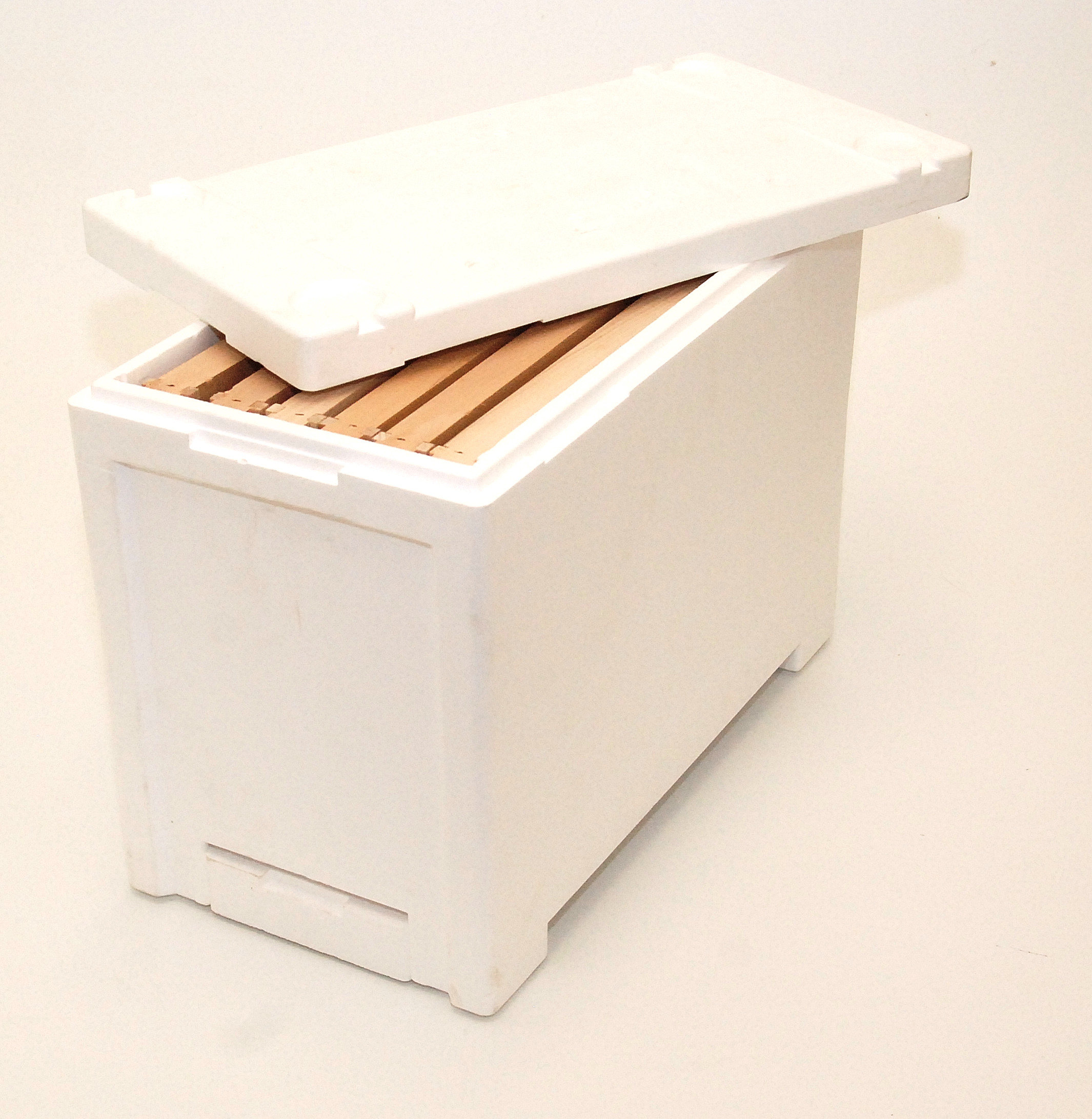 Dadant 6 frame nuc box | GoldenGreen