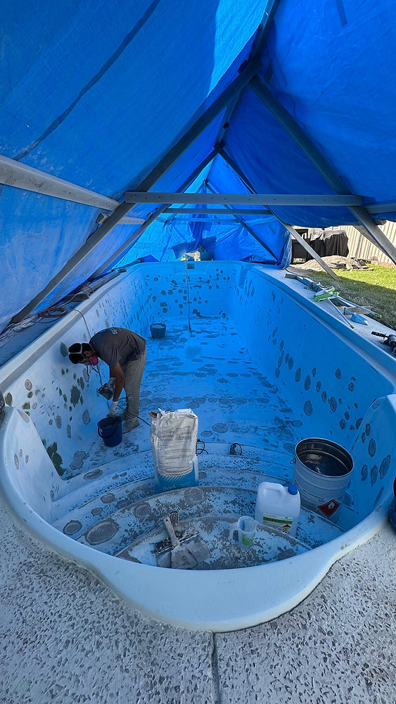 Osmosis Treatment for Fibreglass Pools