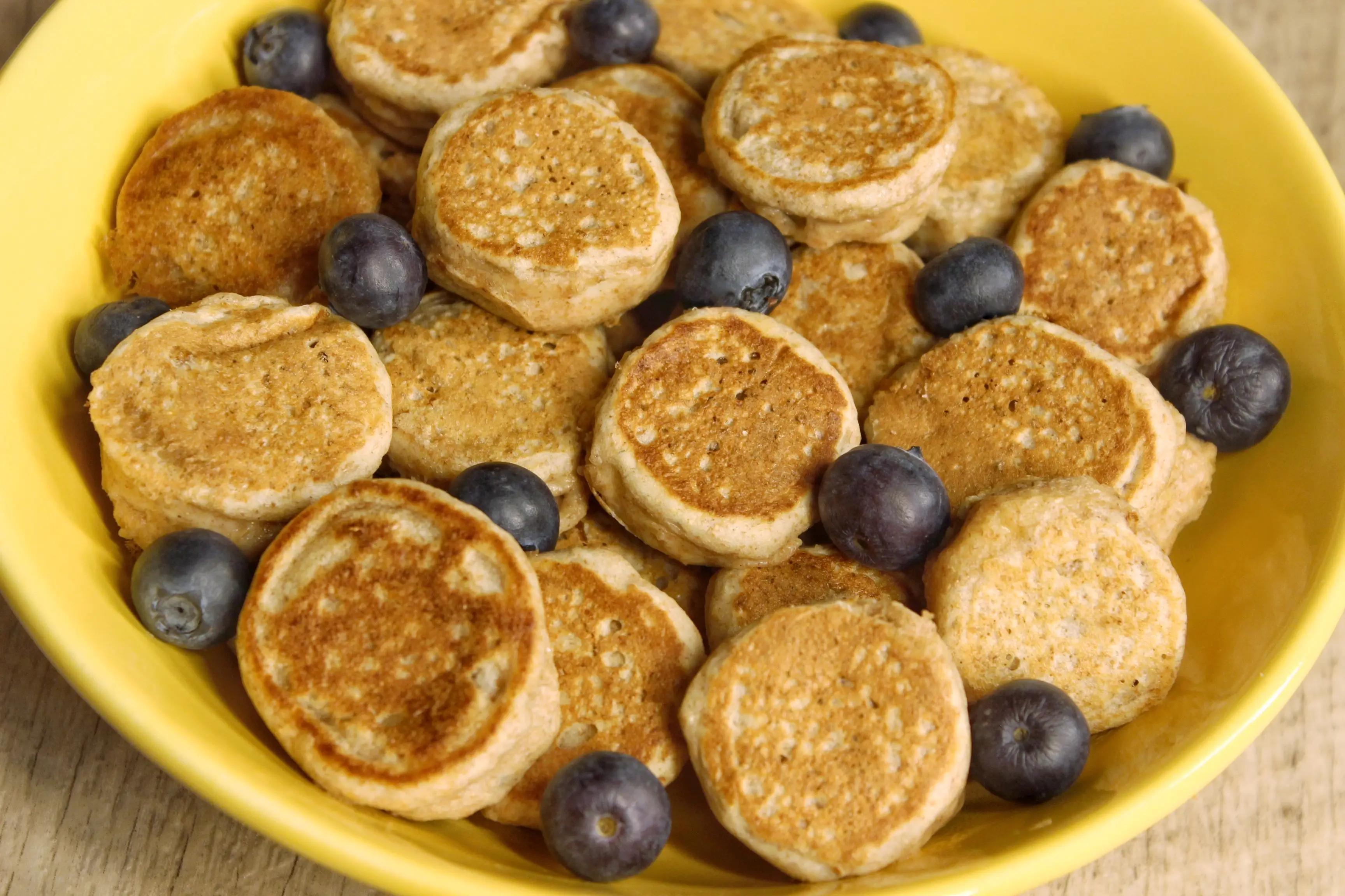 Mini Banana Pancakes Sibel s Recipe Vegan Food Lifestyle Blog Mini Banana Pancakes Sibel s Recipe Vegan Food Lifestyle Blog
