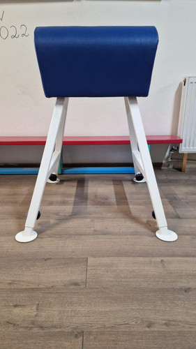 Gymnastic Vaulting Buck, school model, code 215 | Artimex UK