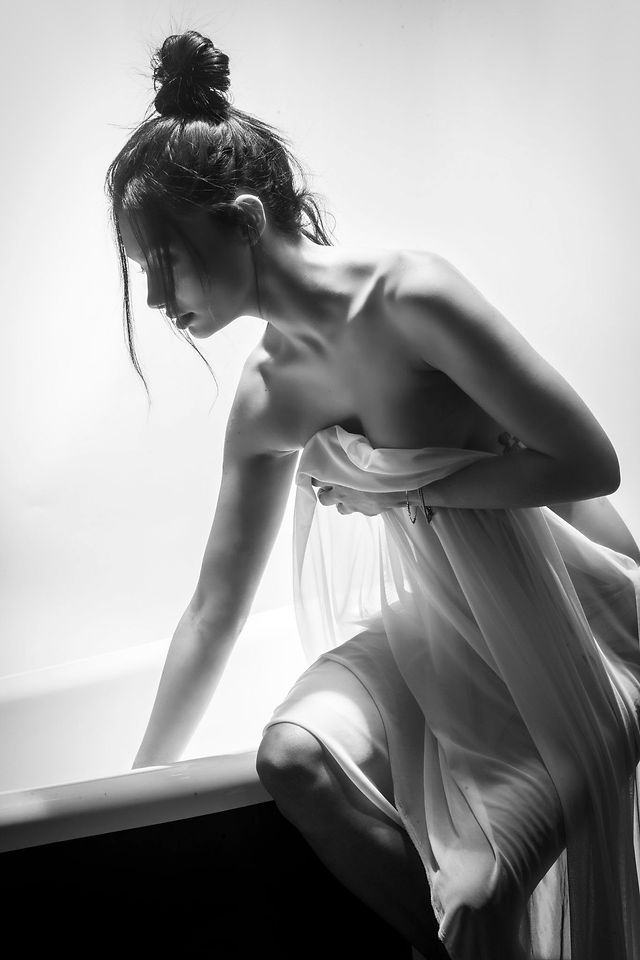 unique boudoir shoot