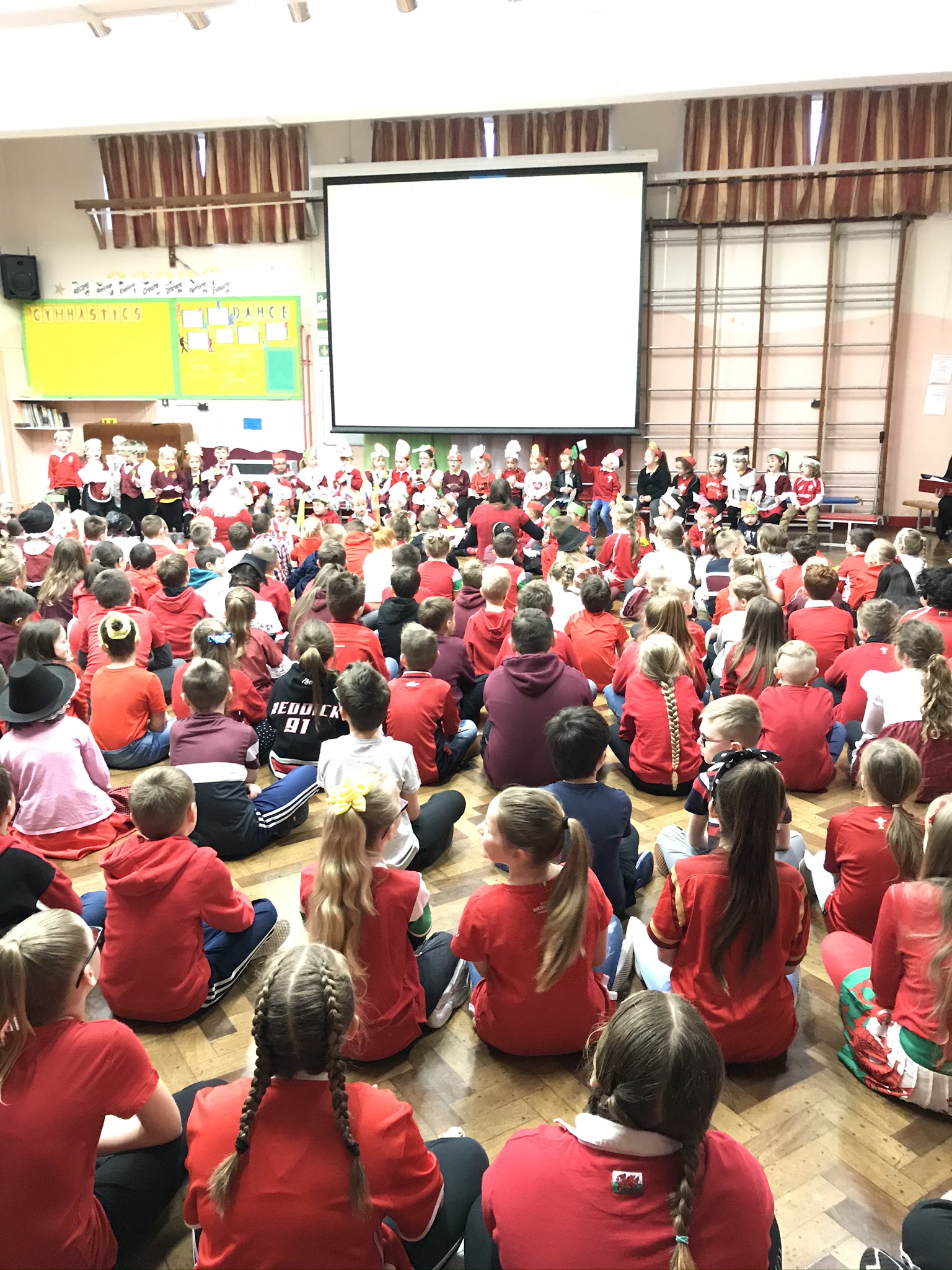 Photographs | Corneli Primary School