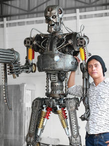 Movies inspired metal sculpture - Stunning metal artwork - characters ...