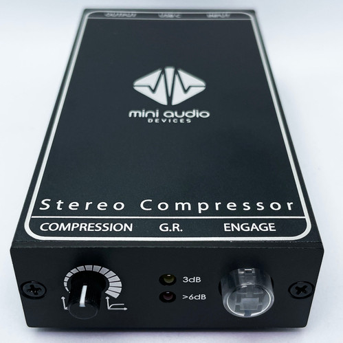 Stereo Mini Compressor | Compact Stereo Analog Compressor
