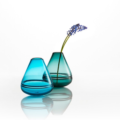 Wobbling Vase / Vælterpeter Vaser | Aoife Soden Glass