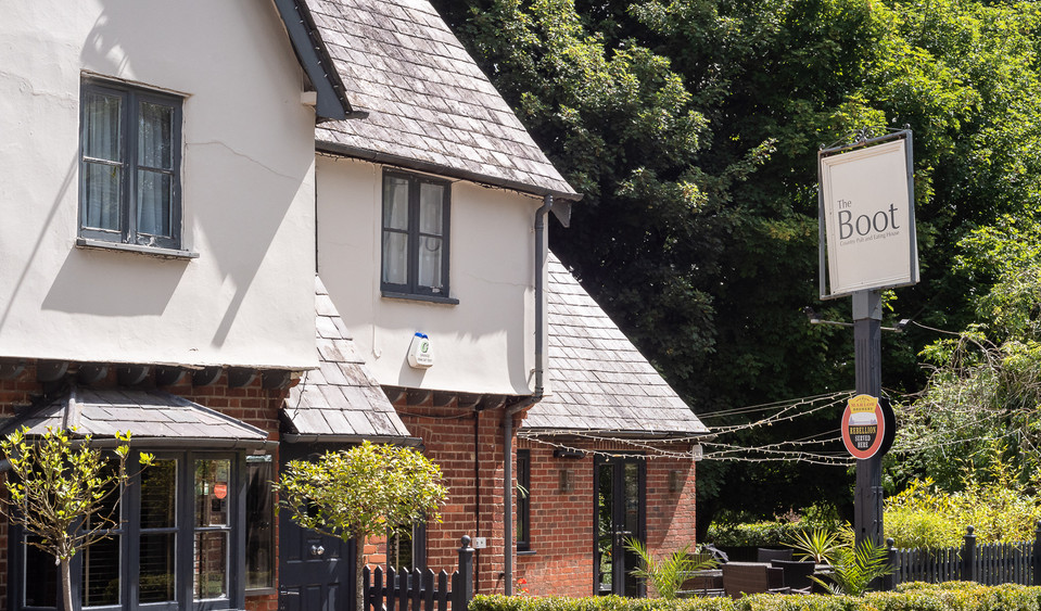 Gallery | The Boot | Bledlow Ridge