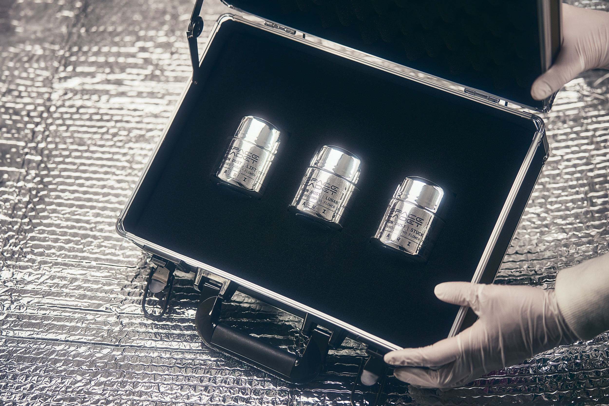 Moon Dust | Liftoff – Diamond-Infused Preground Cannabis Flower