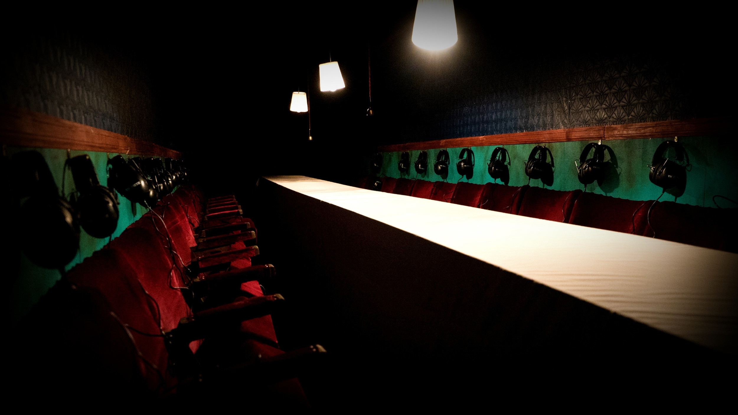 SÉANCE | DARKFIELD AUSTRALIA