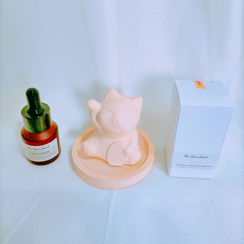 Huat Aromatherapy diffuser set | The.Sims.Floral