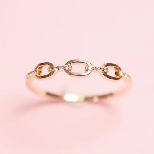 Mini Chain Diamond Ring 9k Yellow Gold | Grace Fine Jewelry