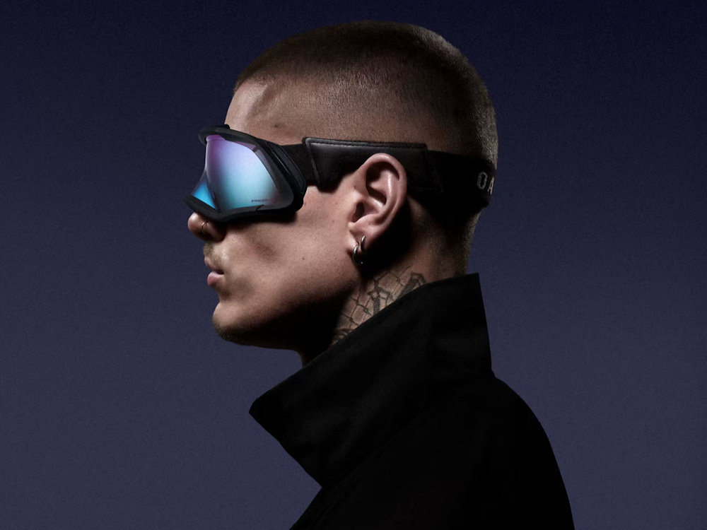 OAKLEY es full tech