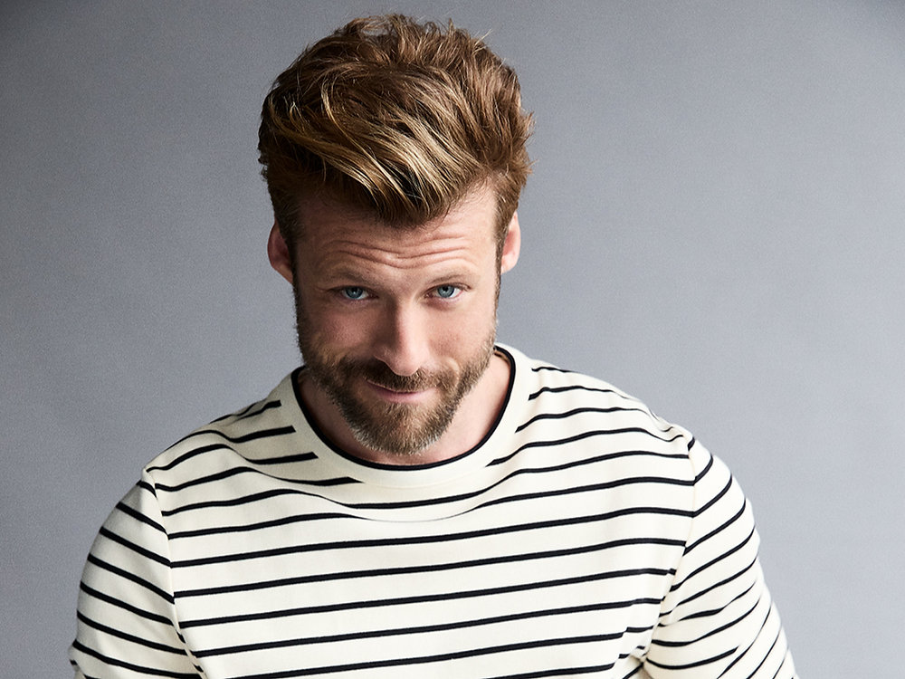 INTERVIEW w/ TAYLOR NAPIER: “Me siento solo en una habitación llena de ...