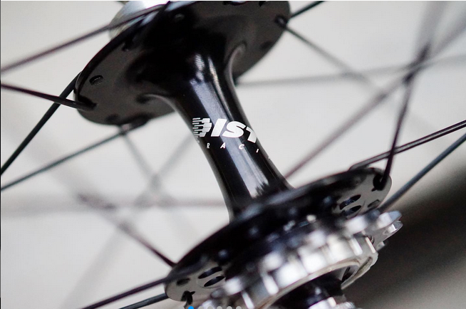 Carbon Fixed Gear Wheel Set - FG50CC | Piston Racing