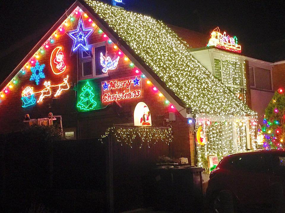 Christmas Lights of Beechwood raised money for Formby youngster Dan