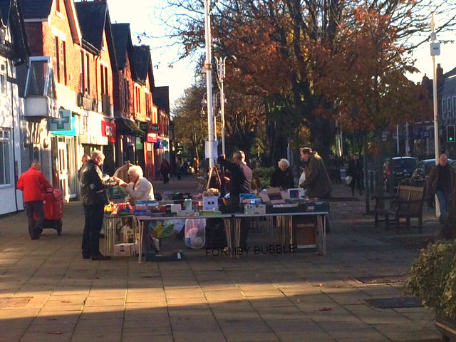 A beautiful November morning in Formby Village this morning....