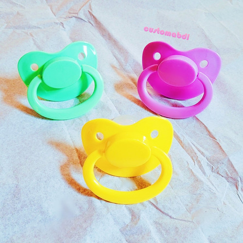 Plain Adult Pacifier - 3 Pieces - Green, Yellow, Lavender - Bulk ...