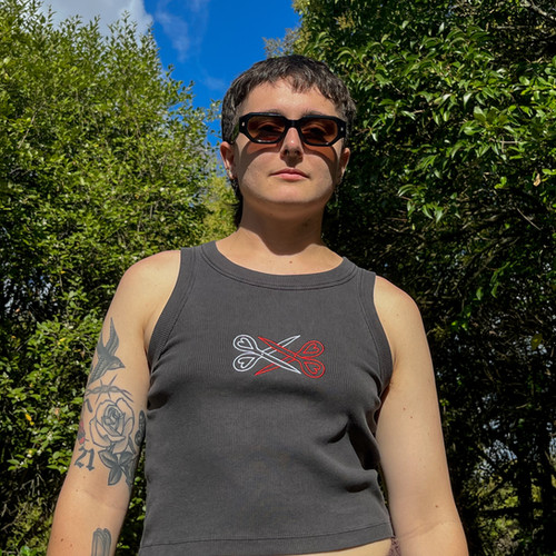 Scissor tank | The Uncomfy Project