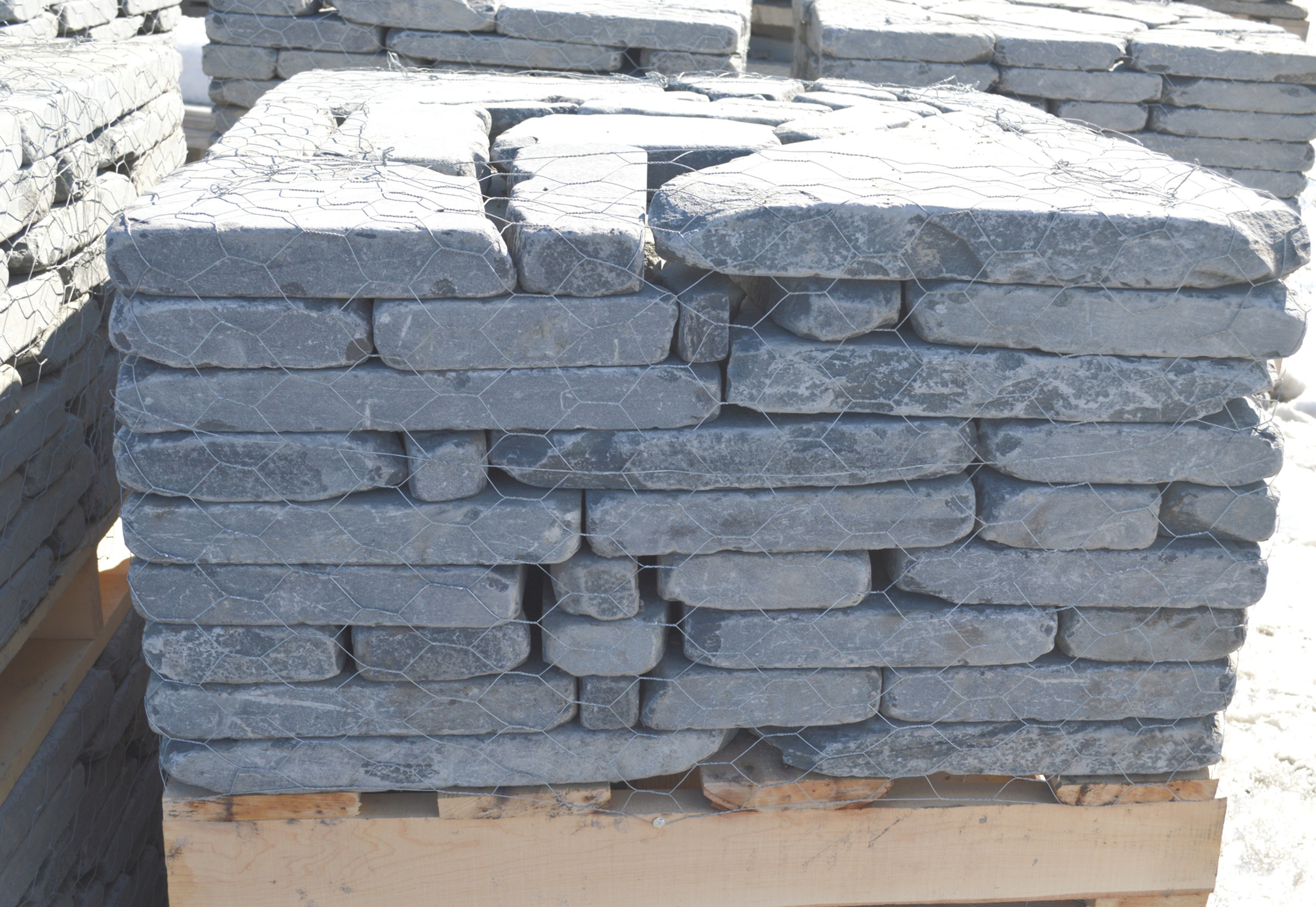 Wall Stone | Bluestone Supplier | S&K Stone | United States