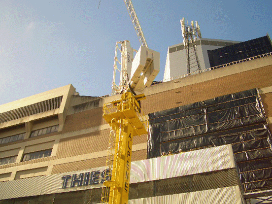 Flowcrete Group | Tower Placing Boom