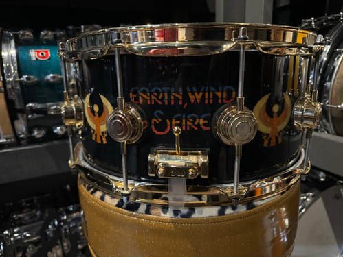 DW Drums Collectors Iconic Earth Wind & Fire Snare Drum w/carrying bag ...
