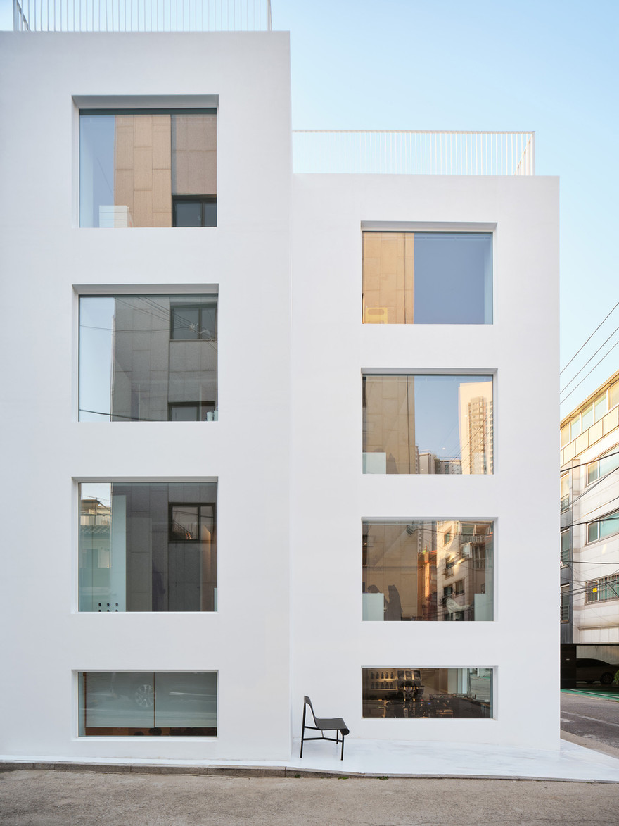 Thomas Studio | ALX Design 알렉스디자인