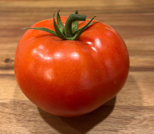Red Slicing Tomatoes clamshell 2lbs | Sunnynaturefarm