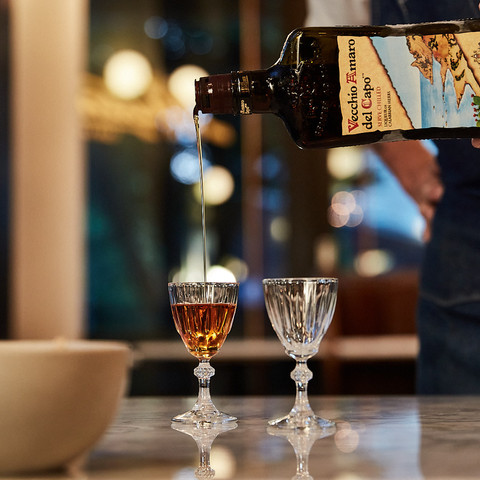 Restaurant | Maxine's Café & Bar | Vancouver