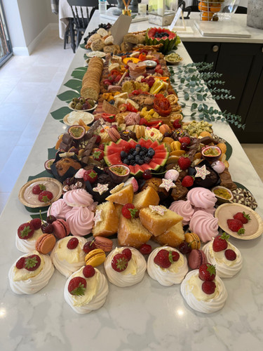 Sweet & Savoury Grazing Table for 30 | Cheshire Posh Platte