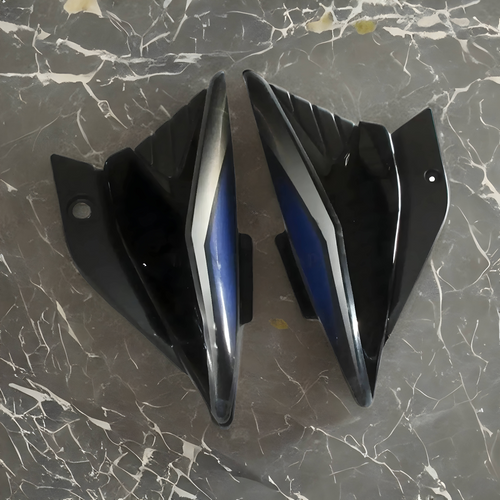 Platina 125CC Side panel | Bikewale