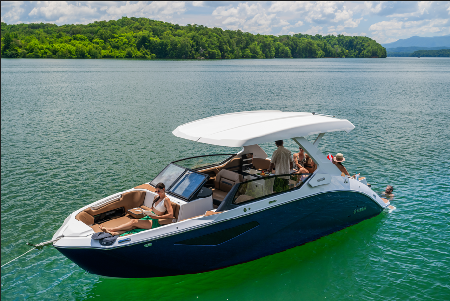 Yamaha Unveils 'Crosswave' PWC Platform & Flagship 29-Foot Jet Boat Series