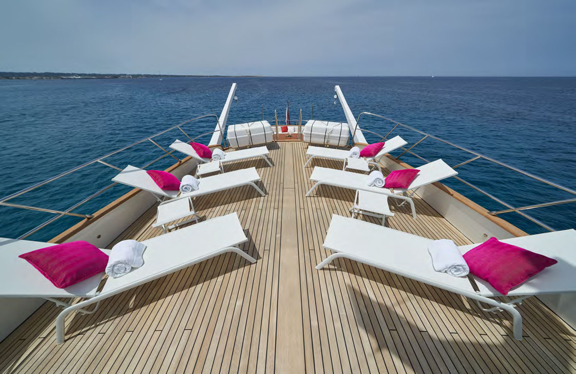 David Bowie's 'El Caran' Superyacht Is For Sale