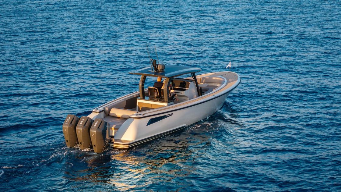Wajer Yachts Showcases First Outboard Model with New 38 S